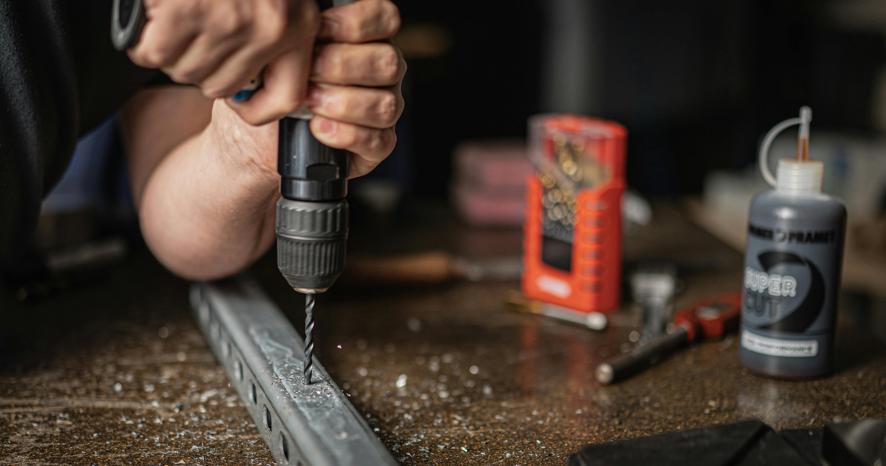 How to Fix a Metal Gate That Has Dropped: Step-by-Step Guide – SI Handrails