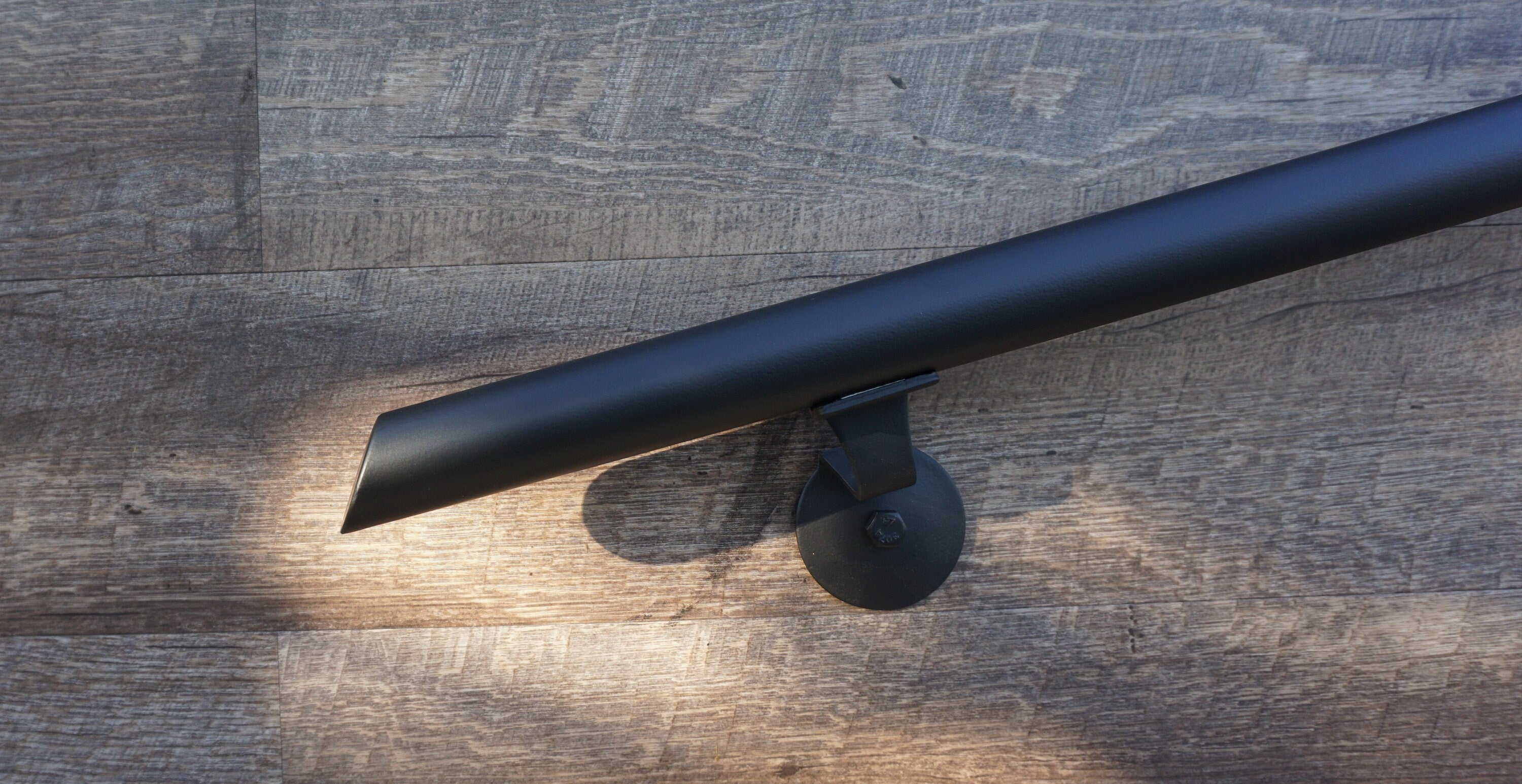 Modern Wrought Iron handrail, End Wall Mount steel hand rail, Stair St ...