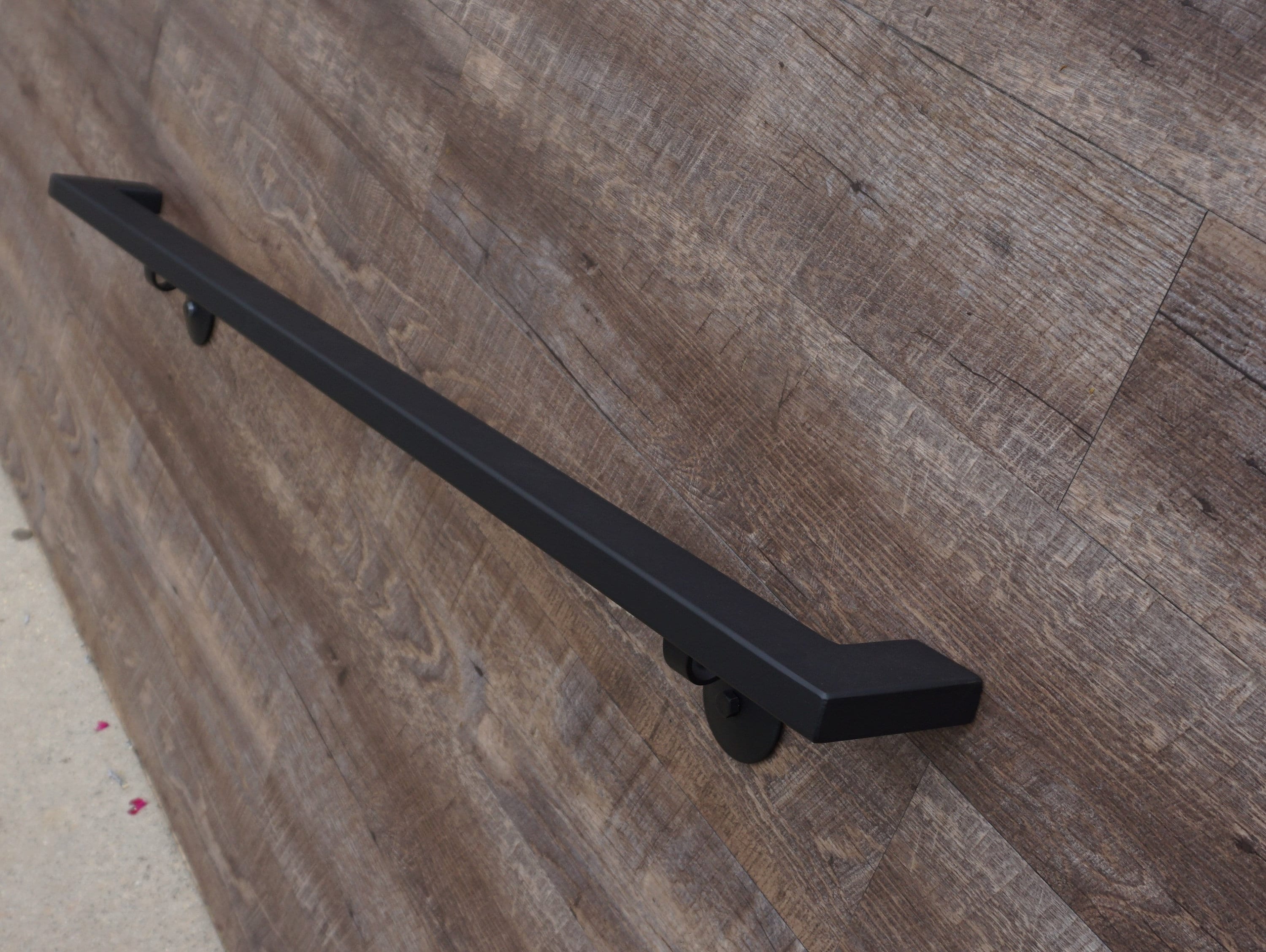 Modern Wrought Iron handrail, End Wall Mount steel hand rail, Stair St ...