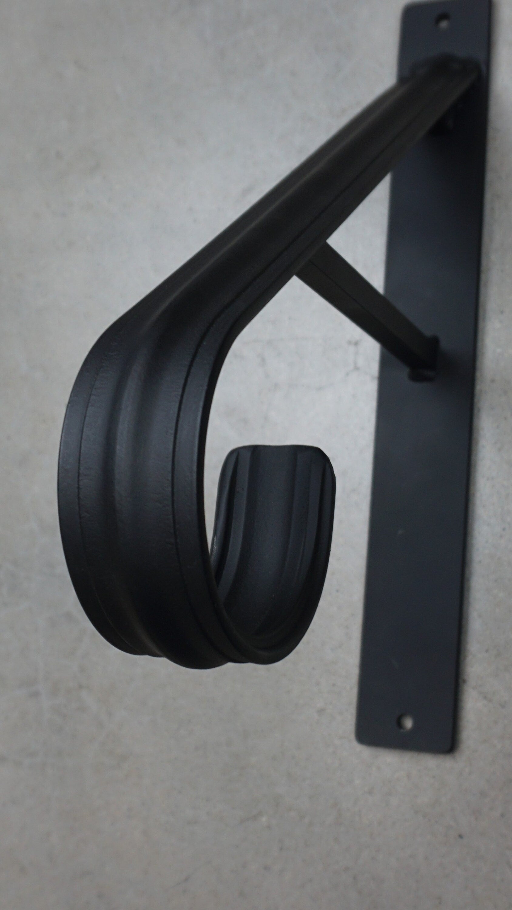 Grab Rail | Iron Flat Bar Handrail | Molding Cap Rail – SI Handrails