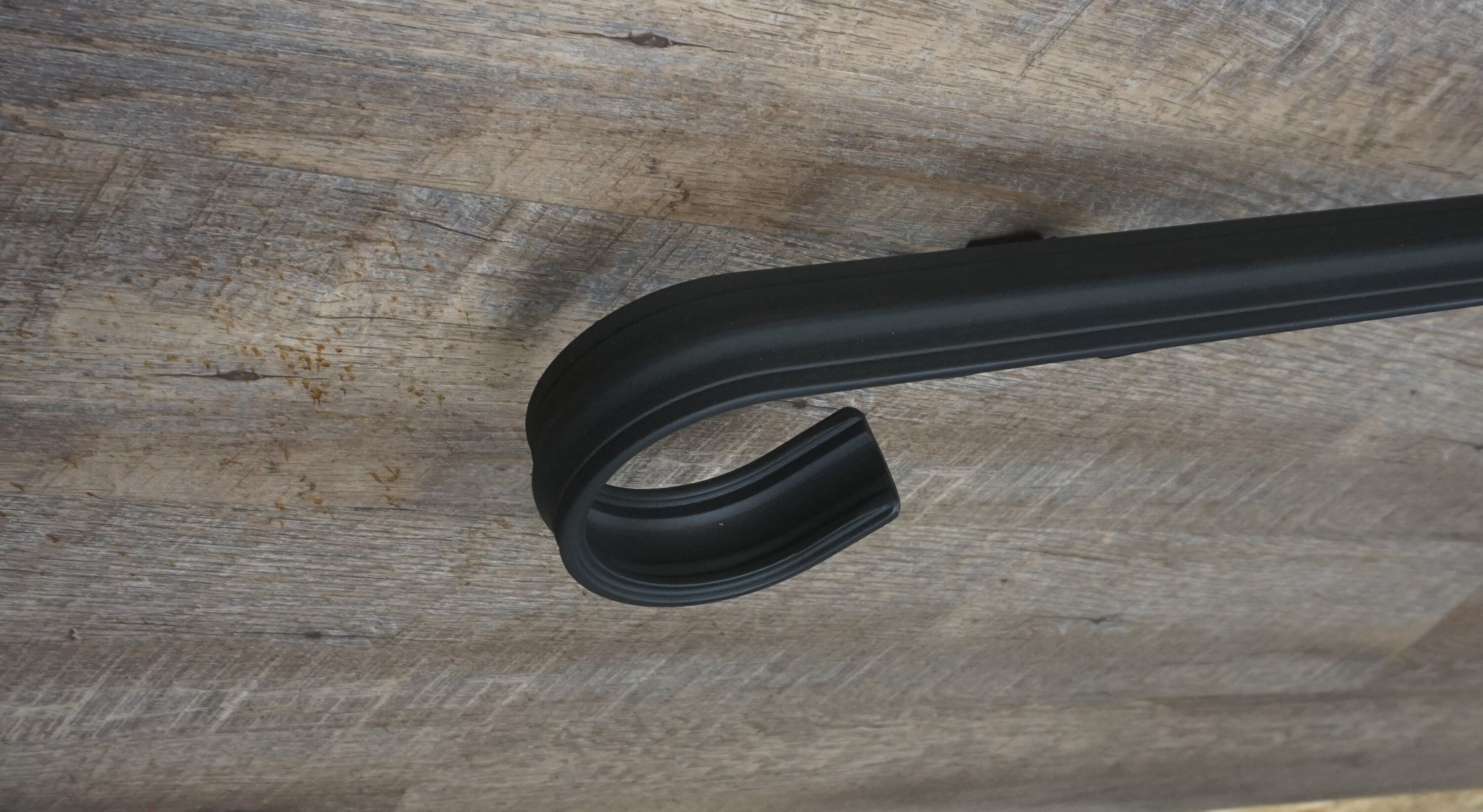 Hand Forged Modern Wrought Iron handrail, End Wall Mount steel hand ra ...