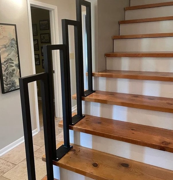 Modern Wrought Iron Guardrail | Custom Railing for Stairs – SI Handrails